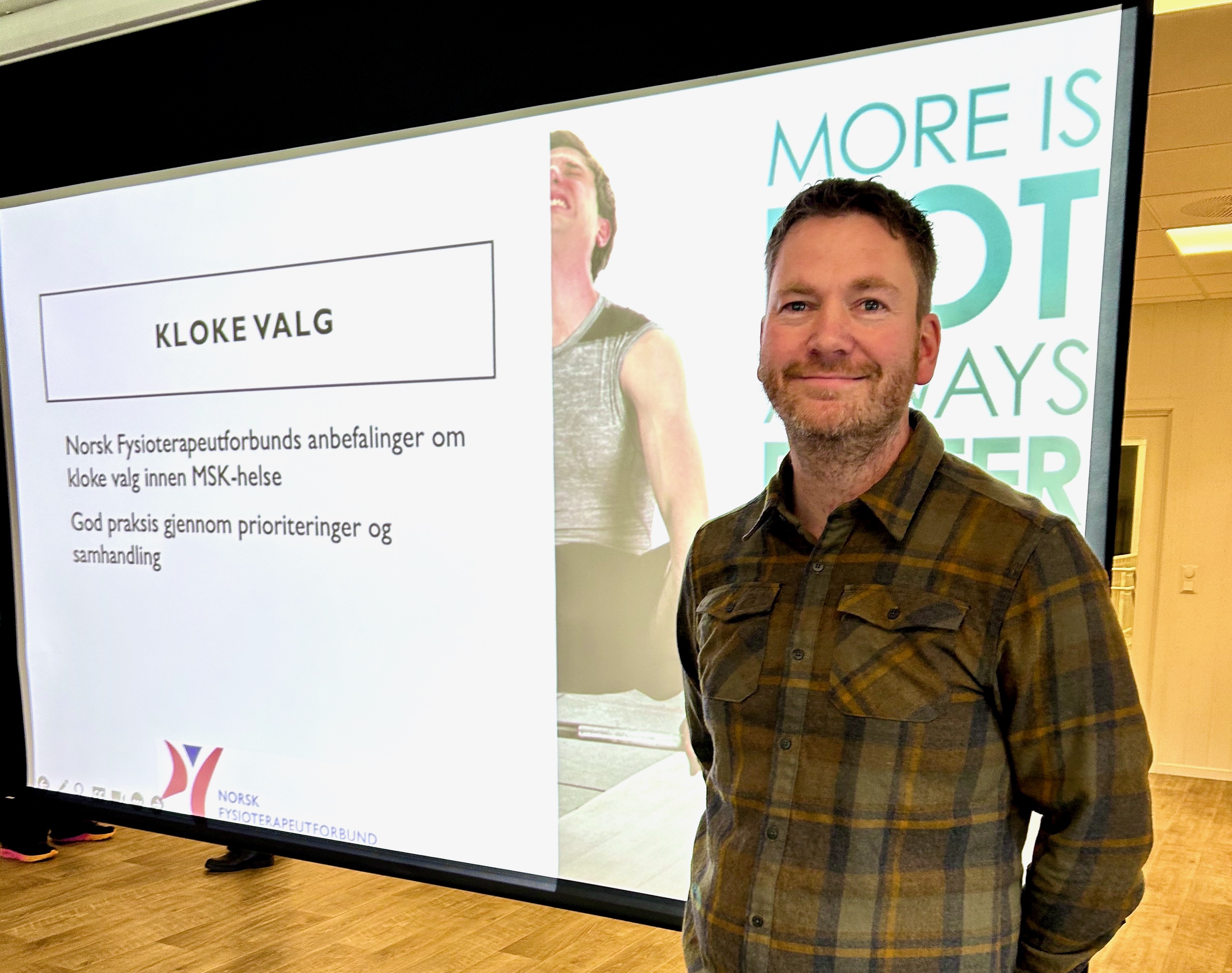 Peersen varmer opp til kloke valg lansering